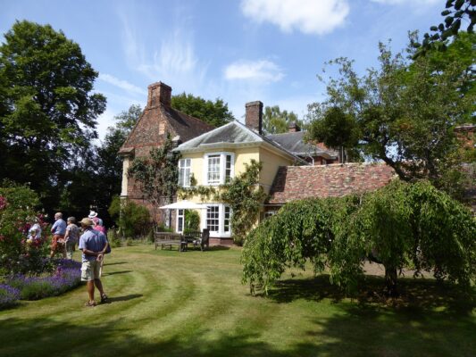 Deirdre Armstrong's Memories from Harston House | New contributions ...