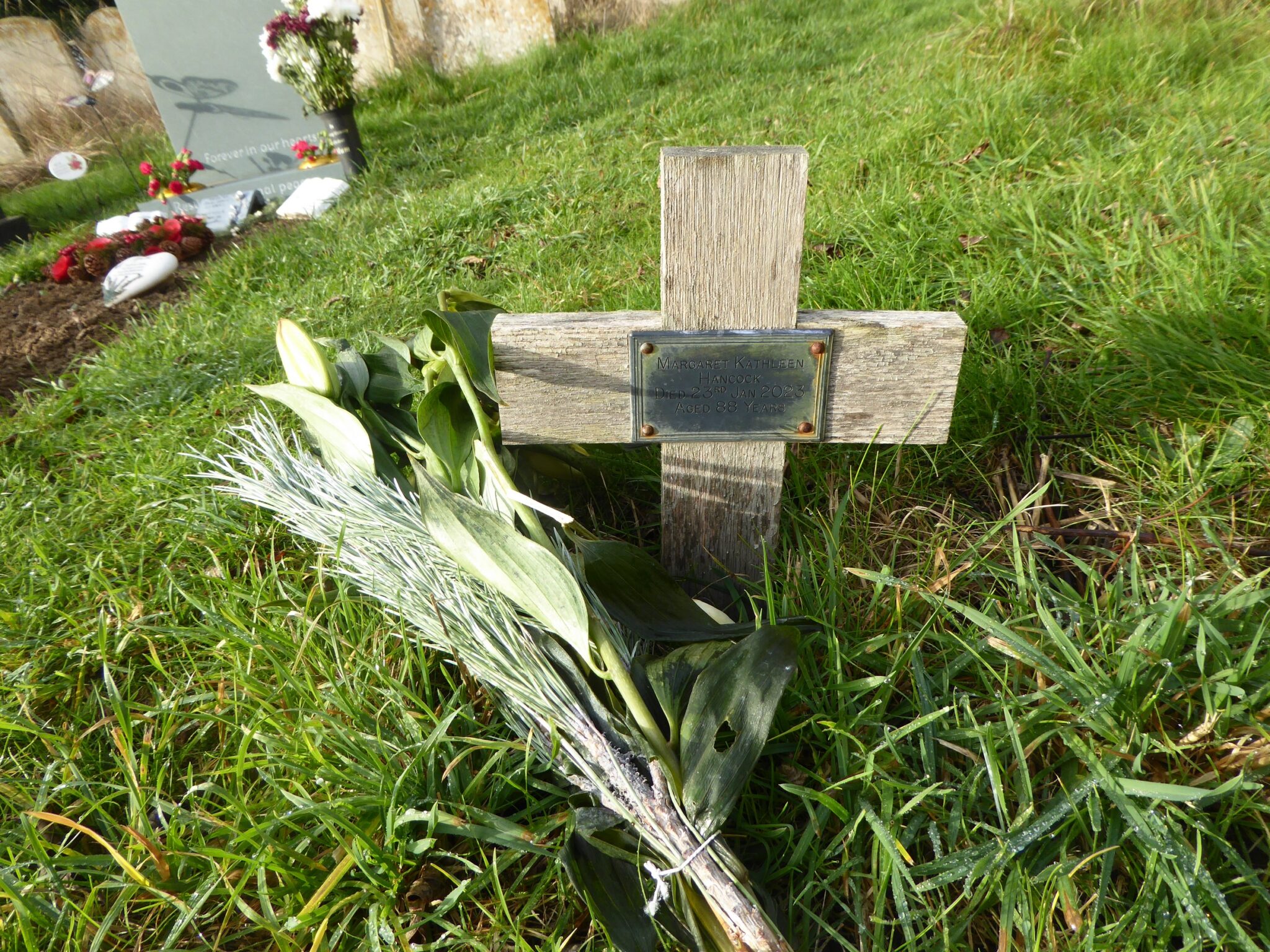 Memorial inscriptions - surnames beginning with H - M | New ...